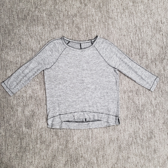 LOFT | Tops | Loft Large Black And Offwhite Marled Top | Poshmark